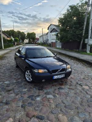 Blue Volvo S60 2004 in Alytus, with an engine capacity of 2.40 L and mileage of 422 thousand km for 1499 €, photo  on AUTOMOTO.COM.LV
