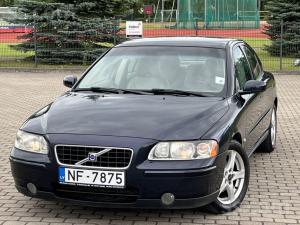 Синий Вольво С60 2004 в Елгава, объемом двигателя 2.40 л и пробегом 276 тыс. км за 1750 €, фото 4 на AUTOMOTO.COM.LV