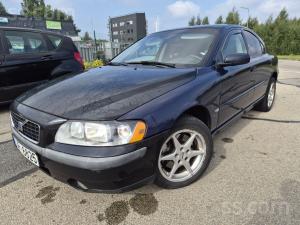 Blue Volvo S60 2004 in Riga, with an engine capacity of 2.40 L and mileage of 0 thousand km for 1100 €, photo 5 on AUTOMOTO.COM.LV