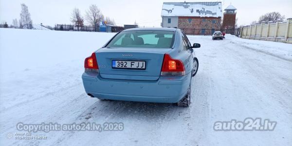Blue Volvo S60 2005 in Tartu, with an engine capacity of 2.40 L and mileage of 343 thousand km for 3700 €, photo 6 on AUTOMOTO.COM.LV