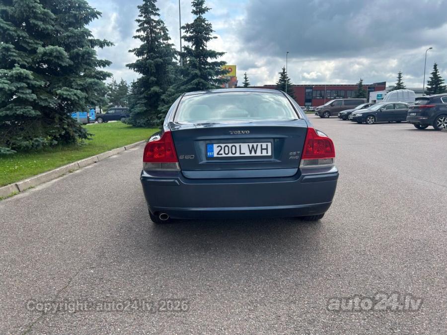 Blue Volvo S60 2005 in Tallinn, with an engine capacity of 2.50 L and mileage of 190 thousand km for 3000 €, photo 3 on AUTOMOTO.COM.LV