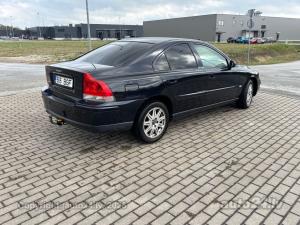 Blue Volvo S60 2005 in Rapla, with an engine capacity of 2.40 L and mileage of 0 thousand km for 1500 €, photo 5 on AUTOMOTO.COM.LV