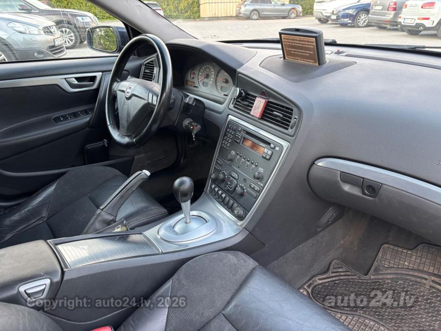 Zils Volvo S60 2005 Tallina, ar dzinēja tilpumu 2.40 L un nobraukumu 372 tūkst. km par 1399 €, foto 9 vietnē AUTOMOTO.COM.LV