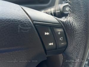 Синий Вольво С60 2005 в Пярну, объемом двигателя 2.40 л и пробегом 376 тыс. км за 2990 €, фото 11 на AUTOMOTO.COM.LV