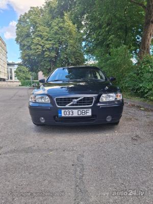 Zils Volvo S60 2005 Tallina, ar dzinēja tilpumu 2.40 L un nobraukumu 322 tūkst. km par 4000 €, foto 3 vietnē AUTOMOTO.COM.LV