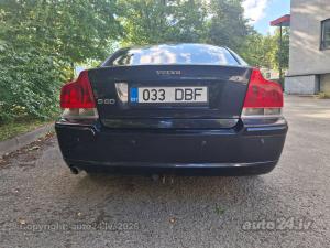 Zils Volvo S60 2005 Tallina, ar dzinēja tilpumu 2.40 L un nobraukumu 322 tūkst. km par 4000 €, foto 5 vietnē AUTOMOTO.COM.LV