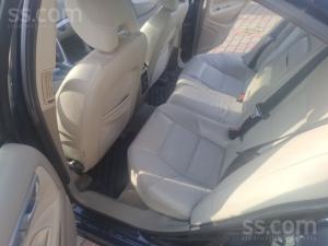 Zils Volvo S60 2005 Rīga, ar dzinēja tilpumu 2.40 L un nobraukumu 292 tūkst. km par 1150 €, foto 7 vietnē AUTOMOTO.COM.LV