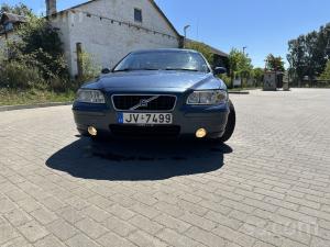 Blue Volvo S60 2005 in Rezekne, with an engine capacity of 2.40 L and mileage of 375 thousand km for 1300 €, photo  on AUTOMOTO.COM.LV