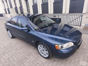 Blue Volvo S60 2006 in Taurage, with an engine capacity of 2.40 L and mileage of 402 thousand km for 1950 €, photo 10 on AUTOMOTO.COM.LV