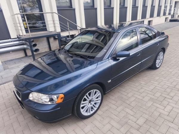 Blue Volvo S60 2006 in Taurage, with an engine capacity of 2.40 L and mileage of 402 thousand km for 1950 €, photo 10 on AUTOMOTO.COM.LV