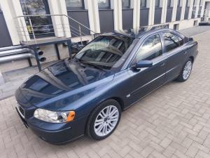 Blue Volvo S60 2006 in Taurage, with an engine capacity of 2.40 L and mileage of 402 thousand km for 1950 €, photo 11 on AUTOMOTO.COM.LV