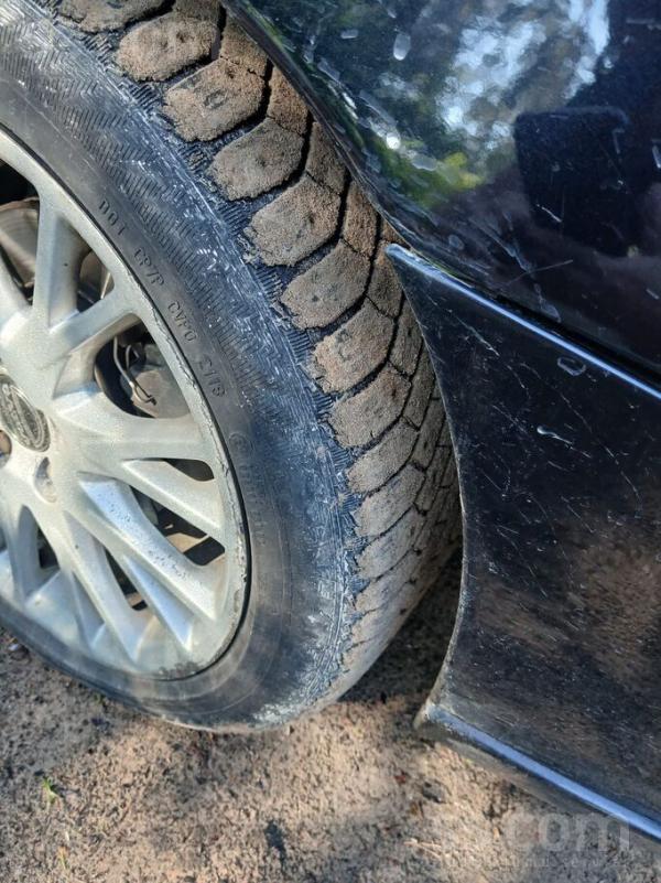 Zils Volvo S60 2006 Rīga, ar dzinēja tilpumu 2.40 L un nobraukumu 317 tūkst. km par 1450 €, foto 2 vietnē AUTOMOTO.COM.LV