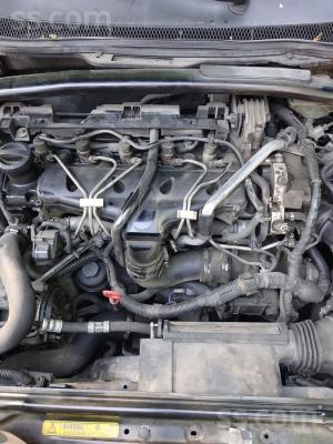 Blue Volvo S60 2006 in Riga, with an engine capacity of 2.40 L and mileage of 317 thousand km for 1450 €, photo 9 on AUTOMOTO.COM.LV