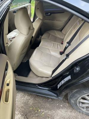 Zils Volvo S60 2006 Rīga, ar dzinēja tilpumu 2.40 L un nobraukumu 325 tūkst. km par 2499 €, foto 7 vietnē AUTOMOTO.COM.LV