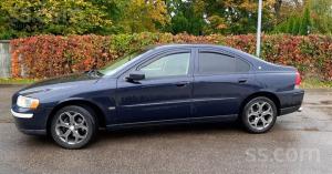 Zils Volvo S60 2006 Rīga, ar dzinēja tilpumu 2.40 L un nobraukumu 179 tūkst. km par 3000 €, foto 7 vietnē AUTOMOTO.COM.LV