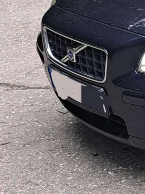 Blue Volvo S60 2006 in Alytus, with an engine capacity of 2.40 L and mileage of 305 thousand km for 2300 €, photo 5 on AUTOMOTO.COM.LV