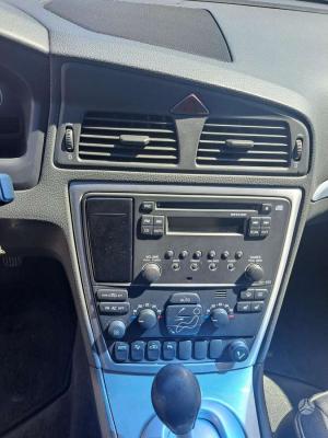 Blue Volvo S60 2006 in Alytus, with an engine capacity of 2.40 L and mileage of 305 thousand km for 2300 €, photo 8 on AUTOMOTO.COM.LV