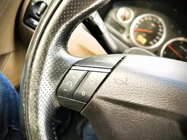 Синий Вольво С60 2006 в Елгава, объемом двигателя 2.40 л и пробегом 285 тыс. км за 2490 €, фото 9 на AUTOMOTO.COM.LV