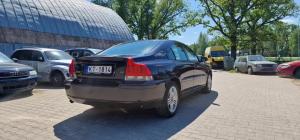 Zils Volvo S60 2006 Valmiera, ar dzinēja tilpumu 2.40 L un nobraukumu 336 tūkst. km par 1950 €, foto 4 vietnē AUTOMOTO.COM.LV