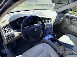 Zils Volvo S60 2006 Rīga, ar dzinēja tilpumu 2.40 L un nobraukumu 292 tūkst. km par 3995 €, foto 10 vietnē AUTOMOTO.COM.LV