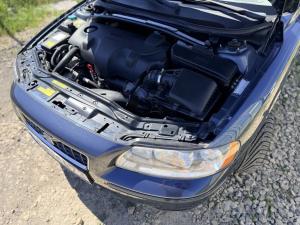 Zils Volvo S60 2006 Rīga, ar dzinēja tilpumu 2.40 L un nobraukumu 292 tūkst. km par 3995 €, foto 17 vietnē AUTOMOTO.COM.LV