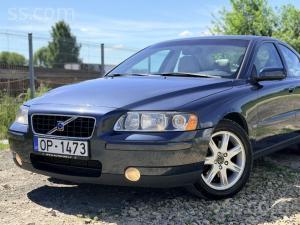 Zils Volvo S60 2006 Rīga, ar dzinēja tilpumu 2.40 L un nobraukumu 292 tūkst. km par 3995 €, foto 18 vietnē AUTOMOTO.COM.LV