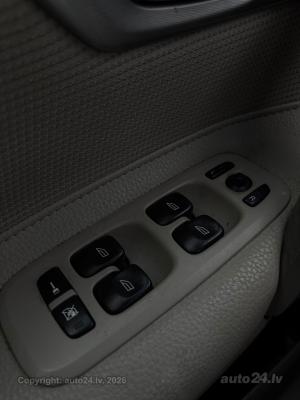 Zils Volvo S60 2006 Tartu, ar dzinēja tilpumu 2.40 L un nobraukumu 232 tūkst. km par 3390 €, foto 17 vietnē AUTOMOTO.COM.LV