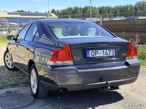 Синий Вольво С60 2006 в Рига, объемом двигателя 2.40 л и пробегом 292 тыс. км за 3995 €, фото 3 на AUTOMOTO.COM.LV