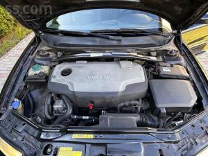 Blue Volvo S60 2006 in Riga, with an engine capacity of 2.40 L and mileage of 218 thousand km for 2500 €, photo 12 on AUTOMOTO.COM.LV