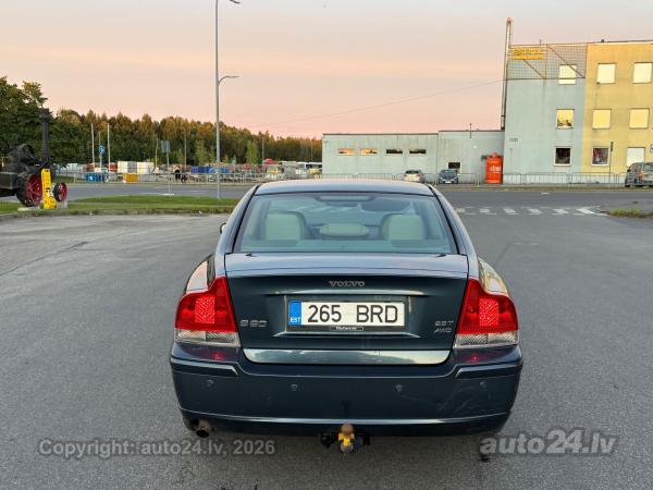 Blue Volvo S60 2006 in Rapla, with an engine capacity of 2.50 L and mileage of 0 thousand km for 1500 €, photo 8 on AUTOMOTO.COM.LV