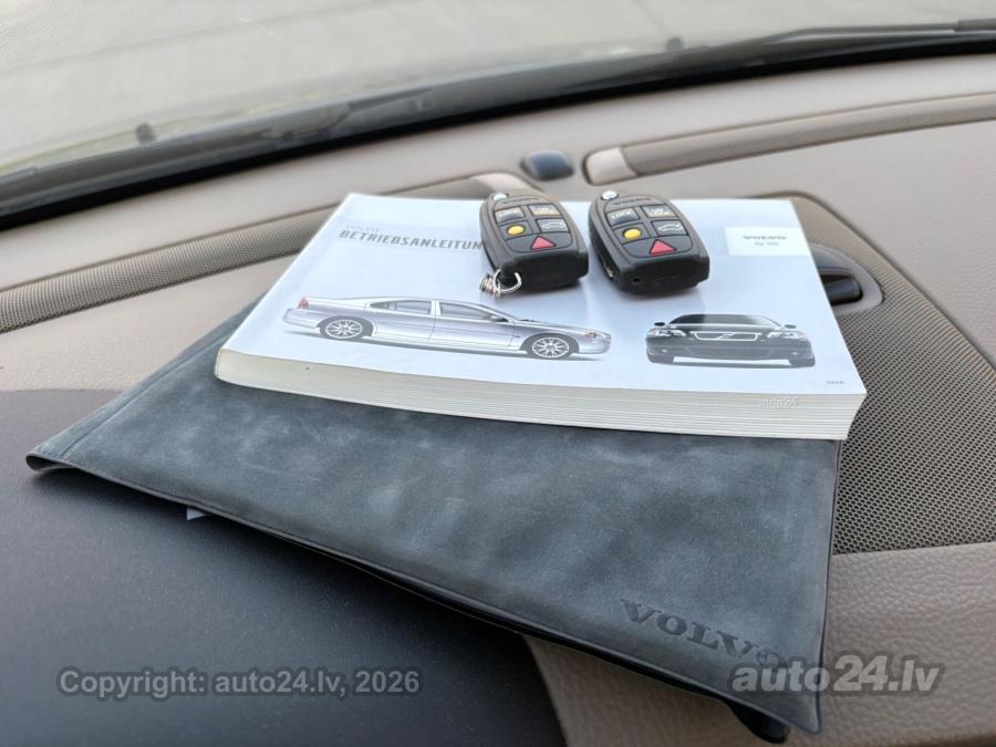Blue Volvo S60 2006 in Rapla, with an engine capacity of 2.50 L and mileage of 0 thousand km for 1500 €, photo 15 on AUTOMOTO.COM.LV