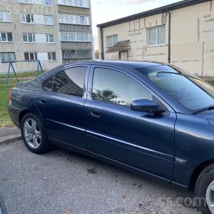 Blue Volvo S60 2006 in Daugavpils, with an engine capacity of 2.40 L and mileage of 405 thousand km for 2600 €, photo 9 on AUTOMOTO.COM.LV