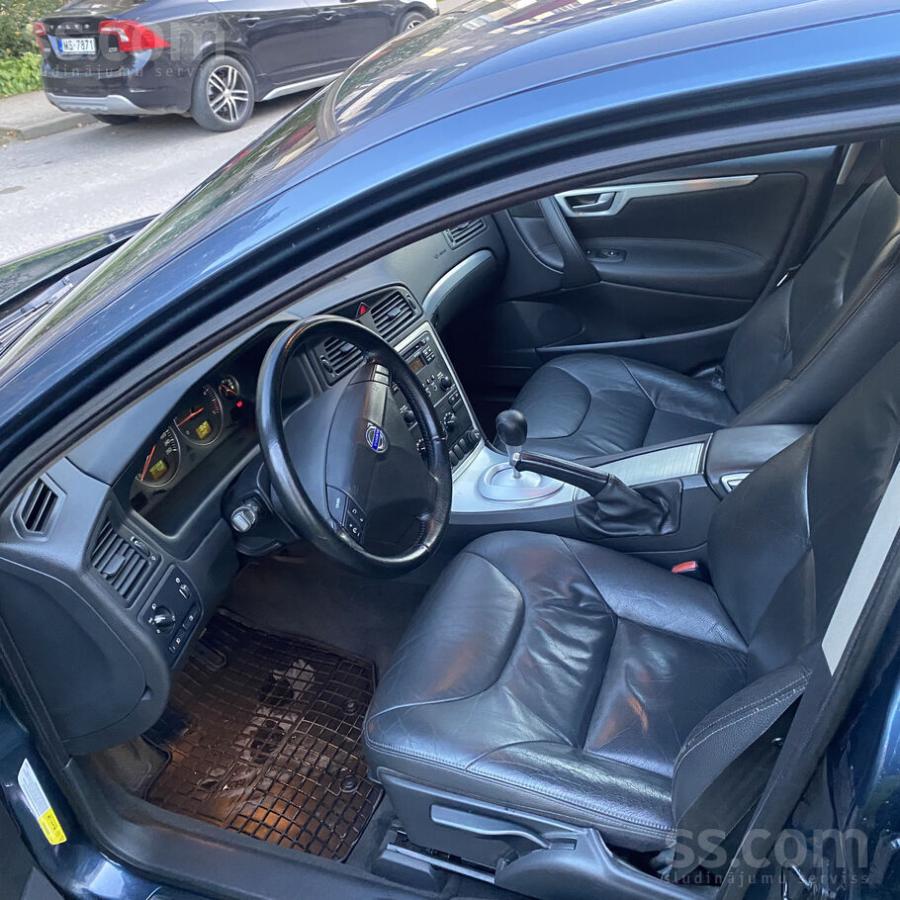 Blue Volvo S60 2006 in Daugavpils, with an engine capacity of 2.40 L and mileage of 405 thousand km for 2600 €, photo 12 on AUTOMOTO.COM.LV