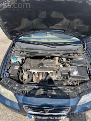 Zils Volvo S60 2007 Rīga, ar dzinēja tilpumu 2.40 L un nobraukumu 273 tūkst. km par 2400 €, foto 11 vietnē AUTOMOTO.COM.LV