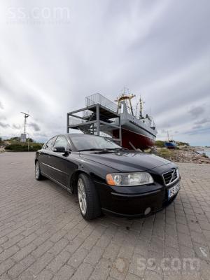Zils Volvo S60 2007 Ventspils, ar dzinēja tilpumu 2.40 L un nobraukumu 0 tūkst. km par 1300 €, foto 3 vietnē AUTOMOTO.COM.LV