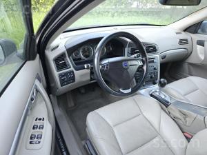 Blue Volvo S60 2007 in Riga, with an engine capacity of 2.40 L and mileage of 238 thousand km for 3000 €, photo 12 on AUTOMOTO.COM.LV