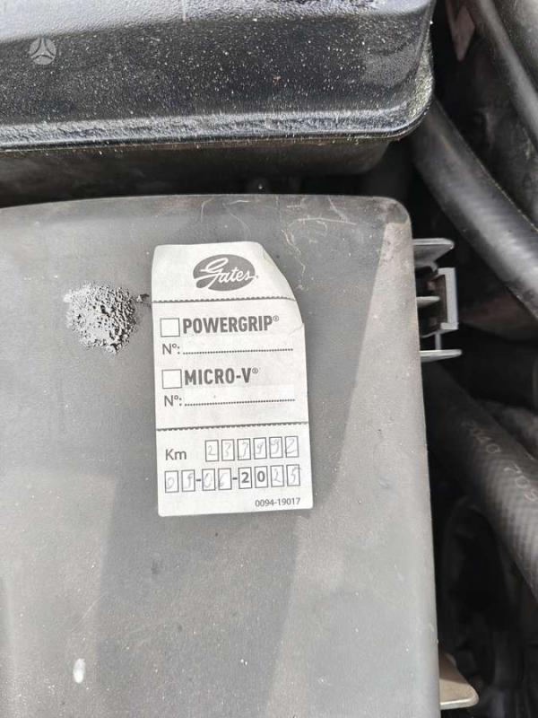 Blue Volvo S60 2007 in Telschi, with an engine capacity of 2.52 L and mileage of 239 thousand km for 2300 €, photo 11 on AUTOMOTO.COM.LV