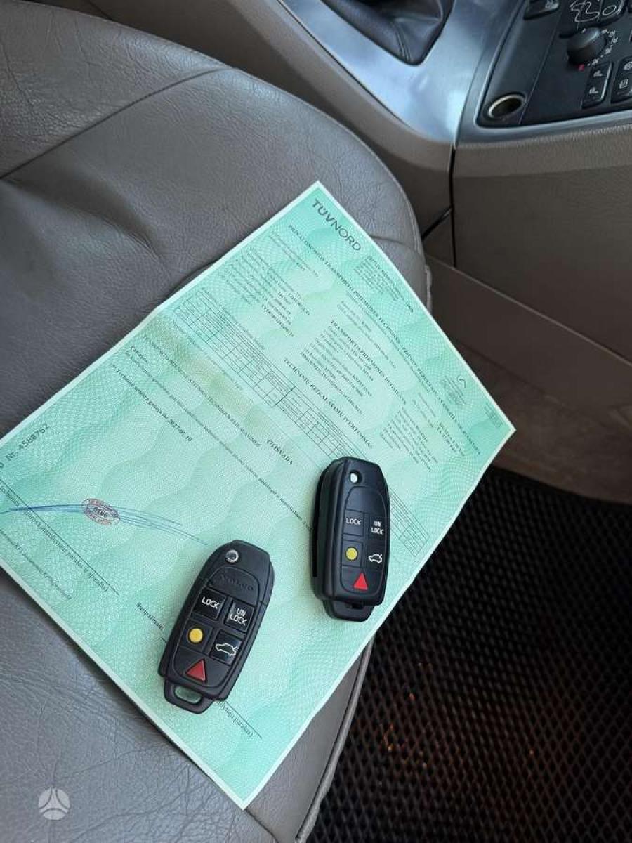 Zils Volvo S60 2008 Šalčininkai, ar dzinēja tilpumu 2.40 L un nobraukumu 330 tūkst. km par 2100 €, foto 14 vietnē AUTOMOTO.COM.LV