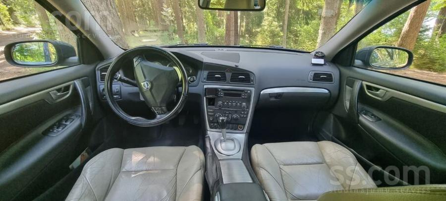 Zils Volvo S60 2008 Cēsis, ar dzinēja tilpumu 2.40 L un nobraukumu 310 tūkst. km par 3800 €, foto 16 vietnē AUTOMOTO.COM.LV