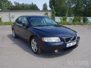 Blue Volvo S60 2008 in Riga, with an engine capacity of 2.40 L and mileage of 274 thousand km for 3150 €, photo 3 on AUTOMOTO.COM.LV