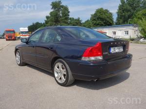 Blue Volvo S60 2008 in Riga, with an engine capacity of 2.40 L and mileage of 274 thousand km for 3150 €, photo 17 on AUTOMOTO.COM.LV