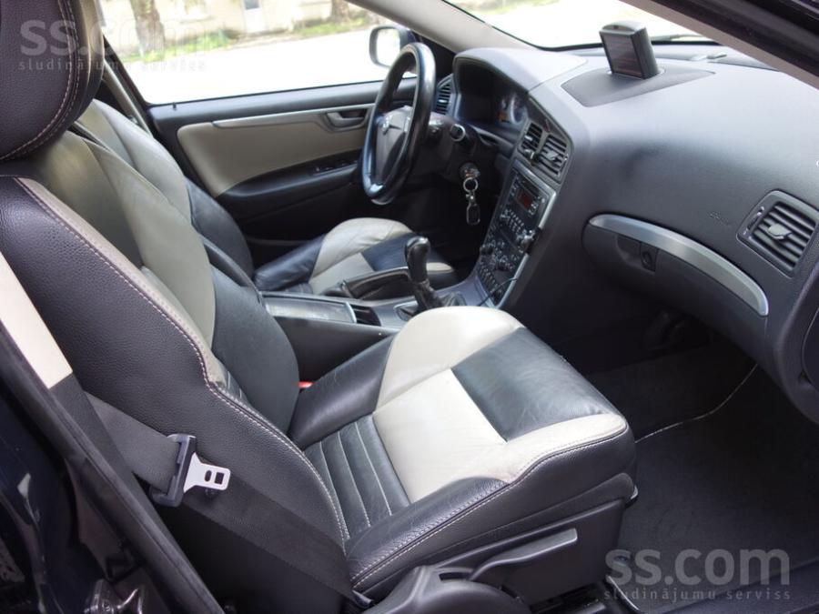 Blue Volvo S60 2008 in Riga, with an engine capacity of 2.40 L and mileage of 274 thousand km for 3150 €, photo 21 on AUTOMOTO.COM.LV