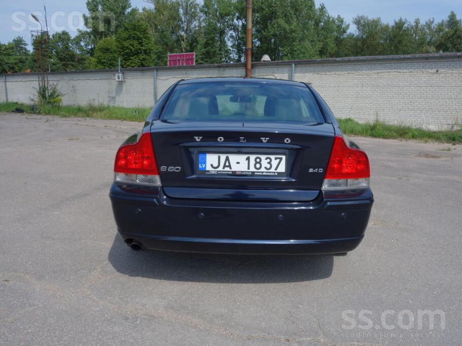 Blue Volvo S60 2008 in Riga, with an engine capacity of 2.40 L and mileage of 274 thousand km for 3150 €, photo 25 on AUTOMOTO.COM.LV