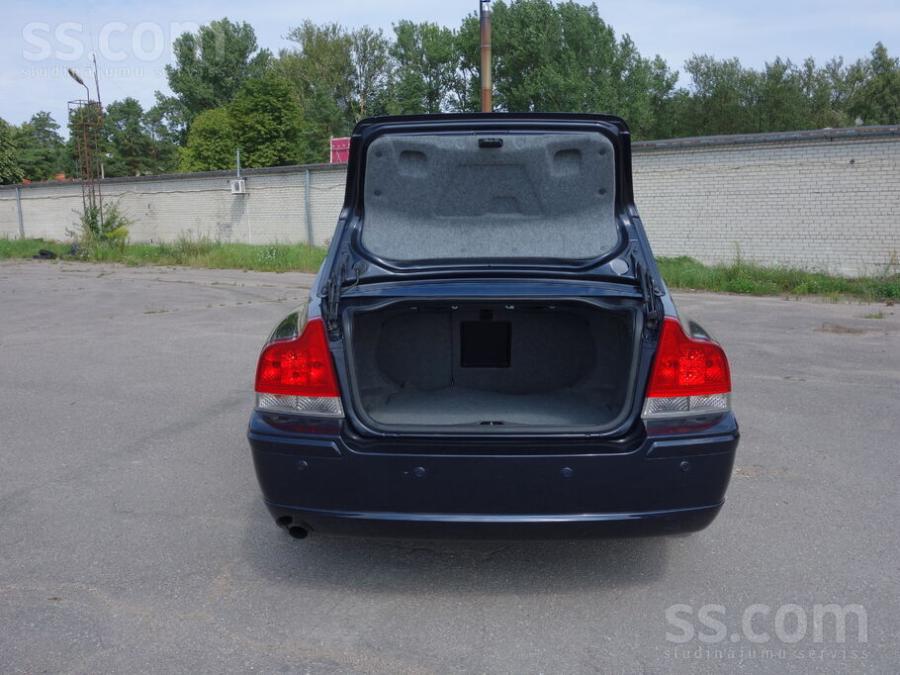 Blue Volvo S60 2008 in Riga, with an engine capacity of 2.40 L and mileage of 274 thousand km for 3150 €, photo 26 on AUTOMOTO.COM.LV