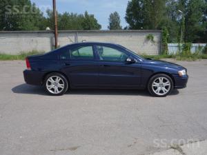Blue Volvo S60 2008 in Riga, with an engine capacity of 2.40 L and mileage of 274 thousand km for 3150 €, photo 29 on AUTOMOTO.COM.LV