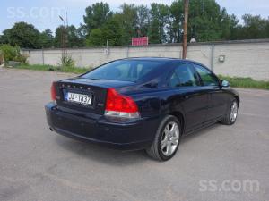 Blue Volvo S60 2008 in Riga, with an engine capacity of 2.40 L and mileage of 274 thousand km for 3150 €, photo 31 on AUTOMOTO.COM.LV