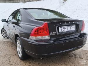 Blue Volvo S60 2009 in Vilnius, with an engine capacity of 2.40 L and mileage of 265 thousand km for 5400 €, photo 18 on AUTOMOTO.COM.LV