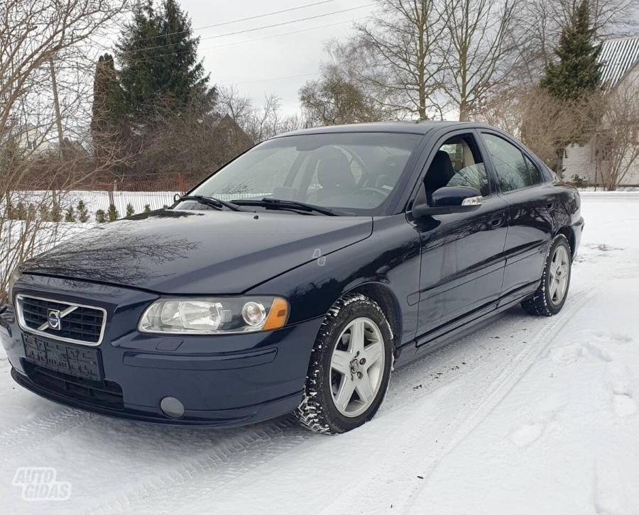 Синий Вольво С60 2009 в Мариямполе, объемом двигателя 2.40 л и пробегом 360 тыс. км за 1400 €, фото 1 на AUTOMOTO.COM.LV