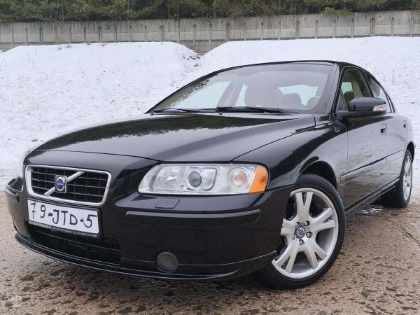 Zils Volvo S60 2009 Viļņa, ar dzinēja tilpumu 2.40 L un nobraukumu 265 tūkst. km par 5400 €, foto 5 vietnē AUTOMOTO.COM.LV