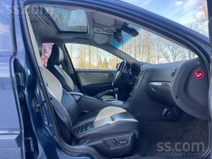 Zils Volvo S60 2009 Cēsis, ar dzinēja tilpumu 2.40 L un nobraukumu 0 tūkst. km par 4200 €, foto 13 vietnē AUTOMOTO.COM.LV